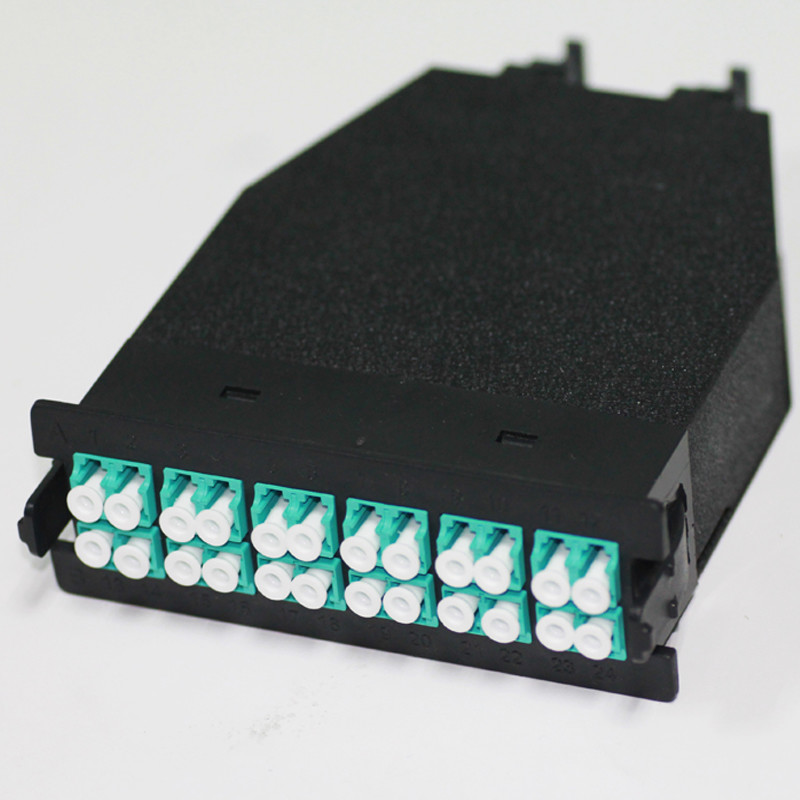 OM3 MPO Cassette Patch Panel 40G 12 Cores MPO To LC Multimode Metal